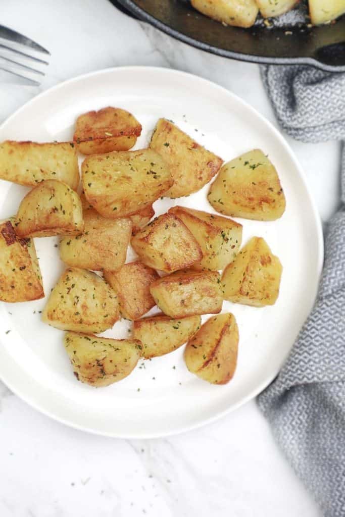 Fried Potatoes Recipe (How To Fry Potatoes) - Recipe Vibes
