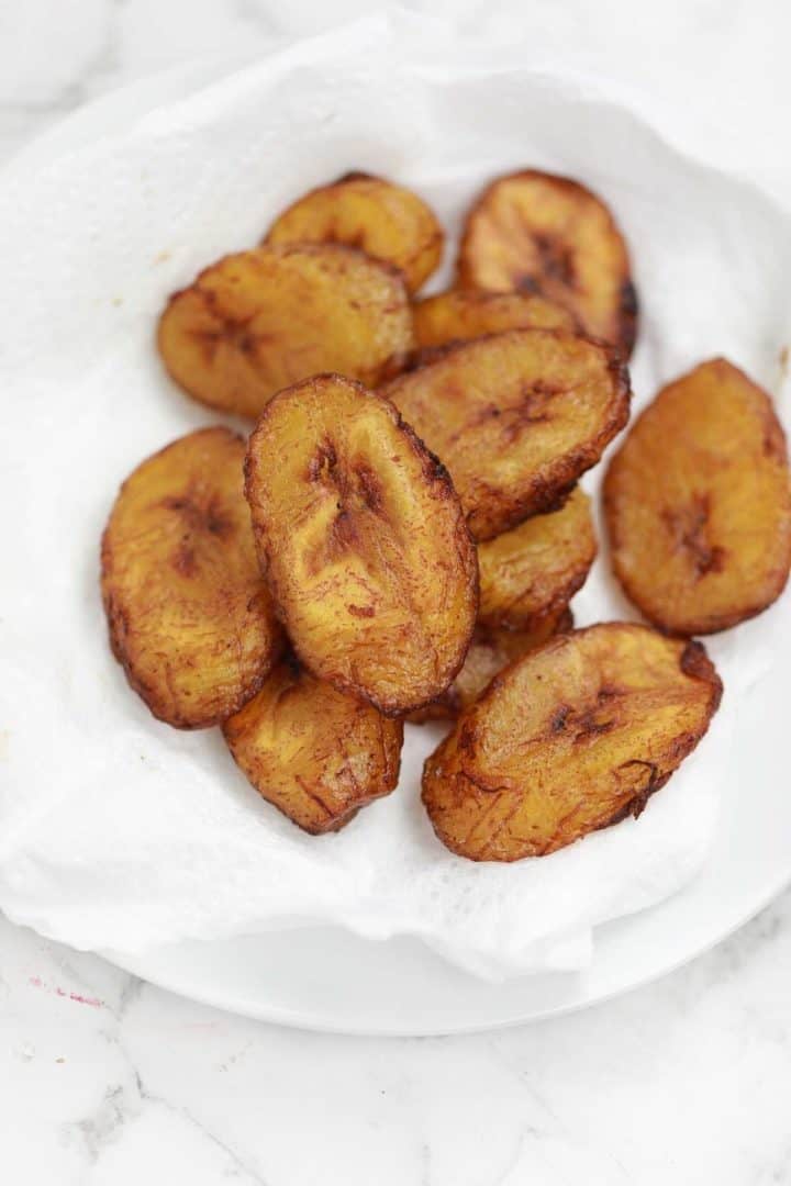 Fried Plantains Recipe (How To Fry Plantain) - Recipe Vibes