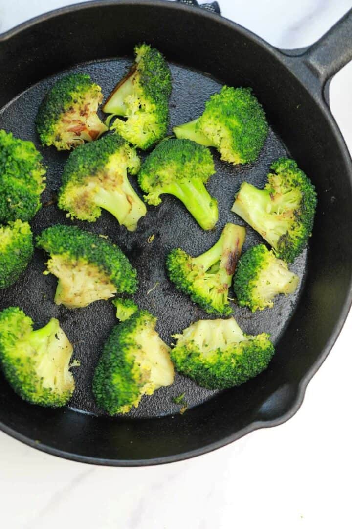 Pan Fried Broccoli Recipe - Recipe Vibes