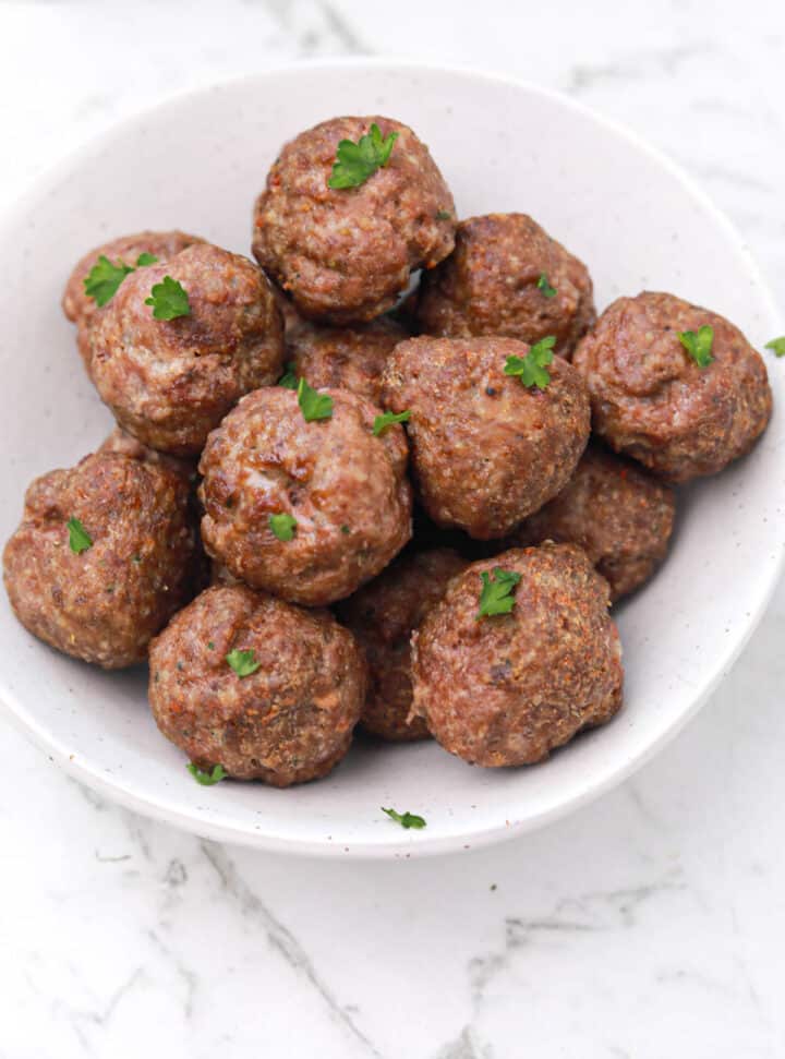 How To Bake Meatballs In The Oven - Recipe Vibes