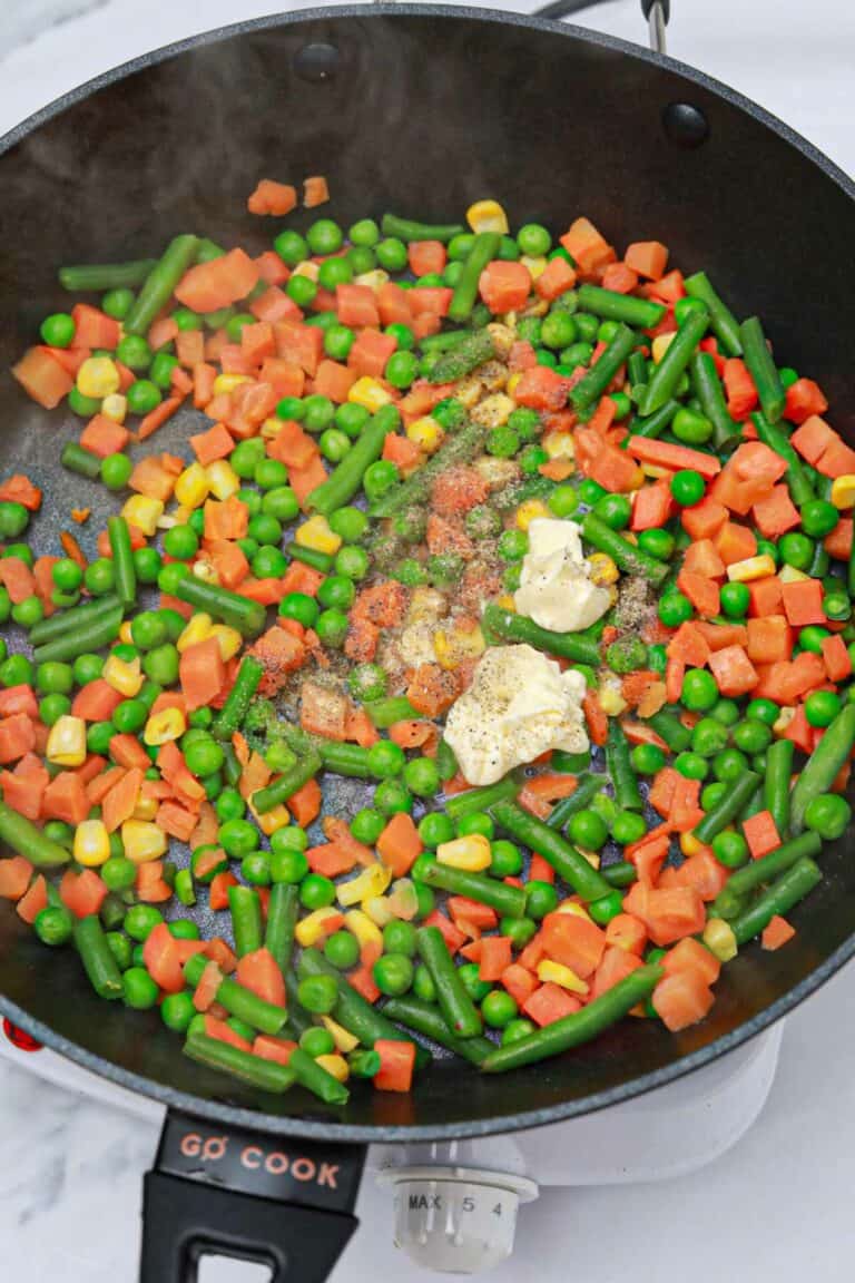 How To Cook Frozen Vegetables On The Stove - Recipe Vibes